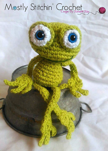 Ravelry: Frog bath toy and lily pad wash cloth pattern by Mostly ...