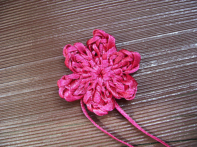 Ravelry: Satin Ribbon Flower pattern by May Cheang