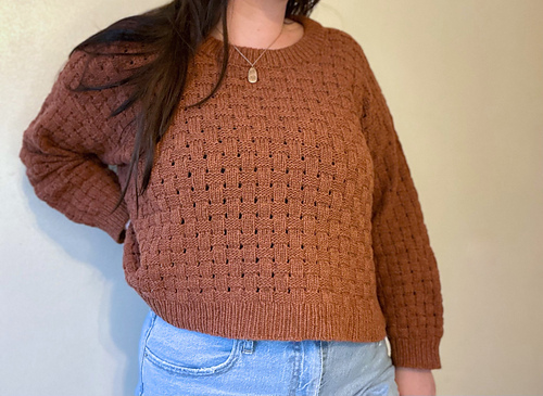 Ravelry: Willow Pullover pattern by Andrea Gaughan