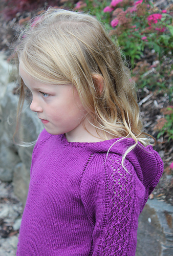 Ravelry: Synnes sommerbrisgenser pattern by May Britt Boga