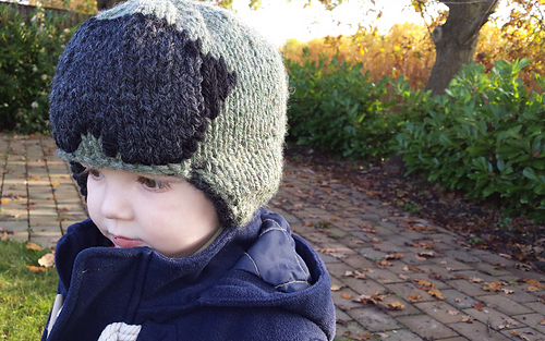 Ravelry: Child Fighter Pilot Hat pattern by Alexandra Walker
