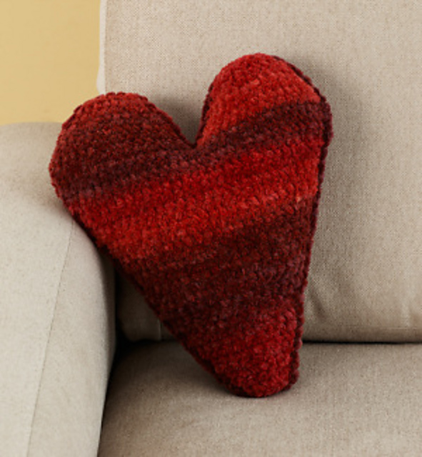 Ravelry: Heart-Shaped Pillow pattern by Lion Brand Yarn