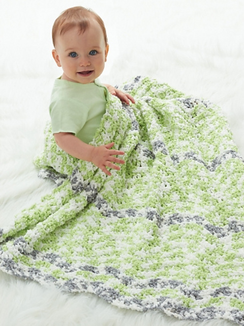 Ravelry: All My Lovie (Couverture toute mon amour) pattern by Bernat ...
