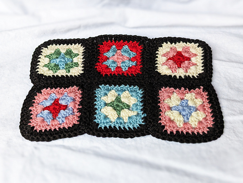 Ravelry: World's First Granny Square pattern by Mrs. Phelps / Ruth Walden
