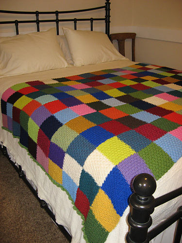 Ravelry: School Colours Scarf and Blanket pattern by Jane Brocket