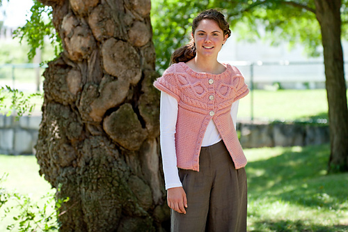 Ravelry: Toboggan Sideways Cardigan pattern by Susan Mills Knits