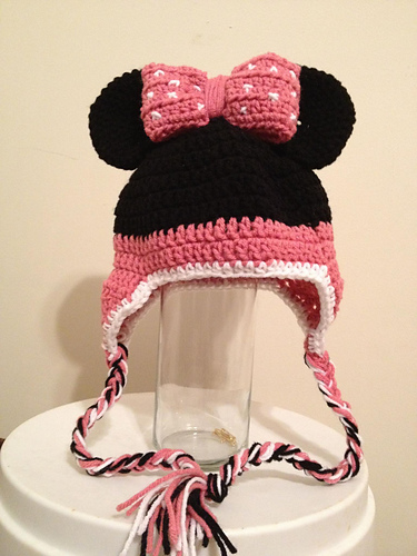 Ravelry: Minnie Mouse Hat pattern by Maddening Mommy