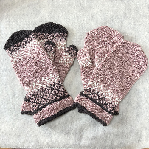 Ravelry: Kanoko&Momo pattern by Megumi Shinagawa