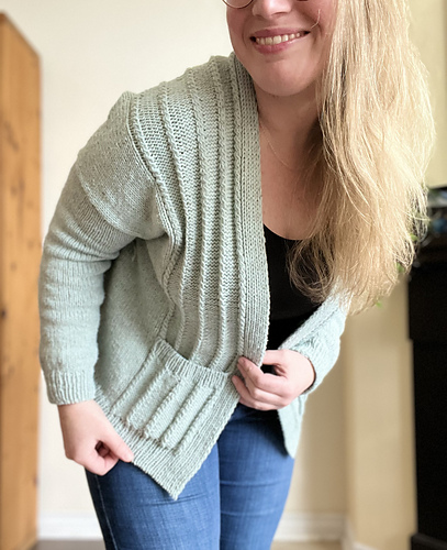Ravelry: All Day Everyday pattern by Nadia Crétin-Léchenne