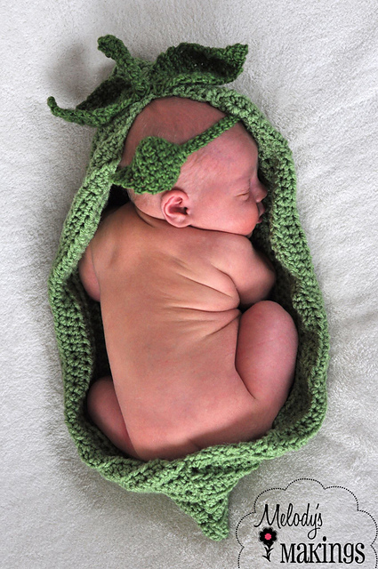 Ravelry: Cozy As a Pea - Newborn Peapod pattern by Melody Rogers