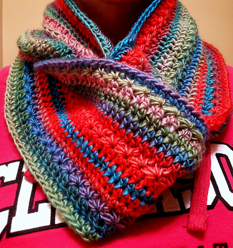Ravelry: Pumpkin Infinity Scarf pattern by Dandelion Daze