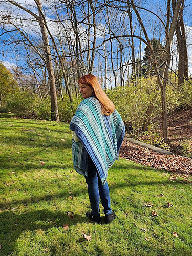 Ravelry: Button Bay Ruana pattern by Merri Purdy - Purdy Sweet Crochet