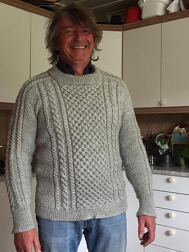 Ravelry: 135-3 Dreams of Aran pattern by DROPS design