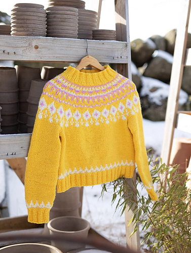 Ravelry: 72-03 Grynet Ladies Sweater pattern by Sandnes Garn