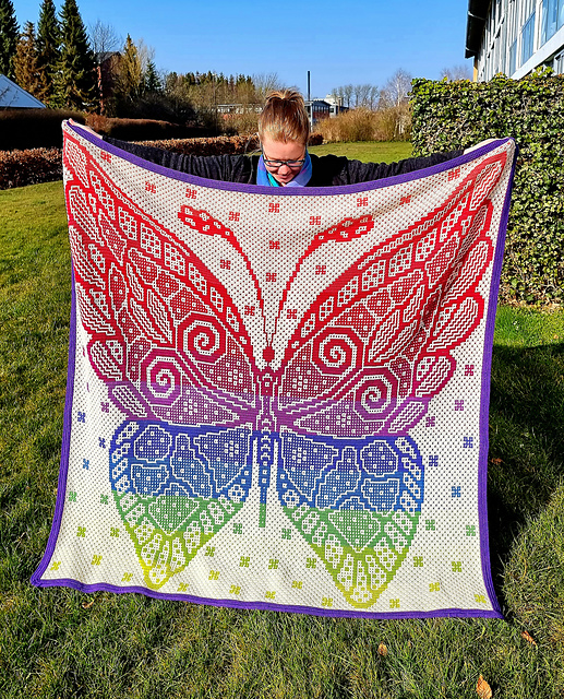 Ravelry: Flutterby Cal pattern by Mette Hesselbjerg