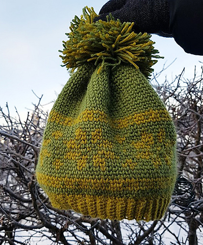 Ravelry: Norwegian style Beanie pattern by Miak Design