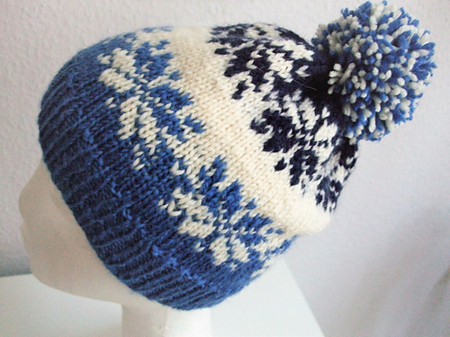Ravelry: Septemberstjerner Lue | September Star Beanie pattern by MaBe