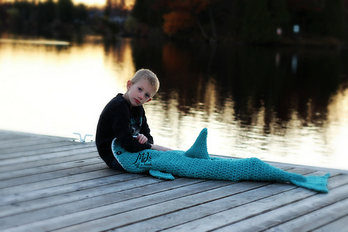Ravelry: Soft & Cozy Dolphin Blanket pattern by MJ's Off The Hook Designs