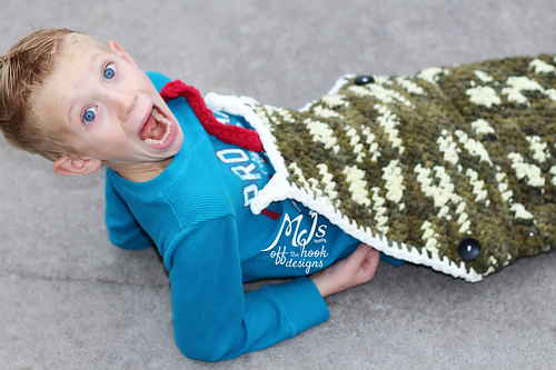 Ravelry: Anaconda Snake Blanket pattern by MJ's Off The Hook Designs