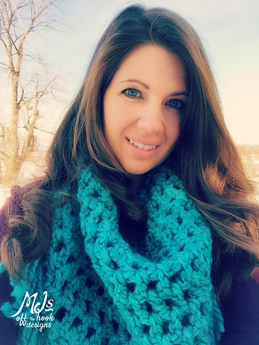 Ravelry: Bulky & Quick Fringed Triangle Scarf pattern by MJ's Off The ...