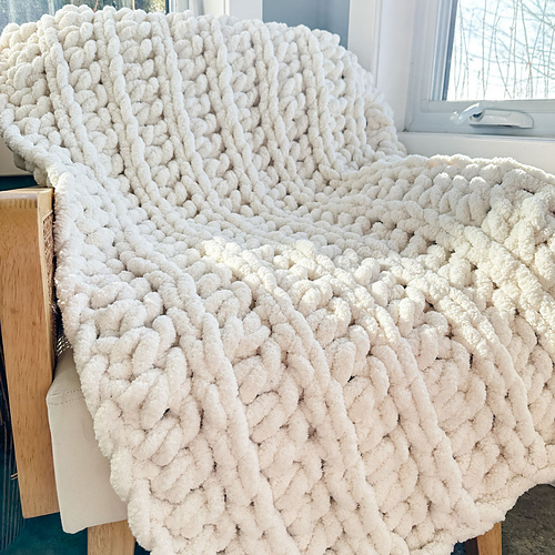 Ravelry: Chunky Cabin Throw pattern by MJ's Off The Hook Designs