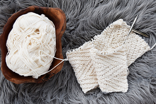 Ravelry: Welcome Home Herringbone Rug pattern by Erin Black