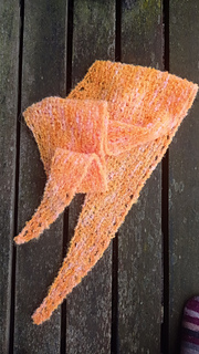 Ravelry: Easy Curls Scarf pattern by Marie Hoff