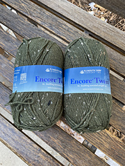 Ravelry: Plymouth Yarn Encore Tweed