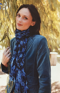 Ravelry: Bluey Scarf pattern by Sean Sheep