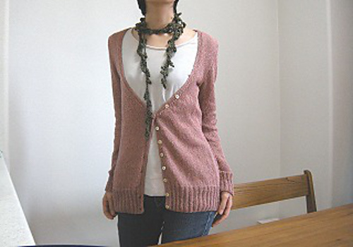 Ravelry: deep V long cardigan pattern by naganasu