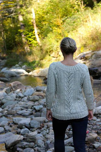 Ravelry: Adiri pattern by Julia Trice