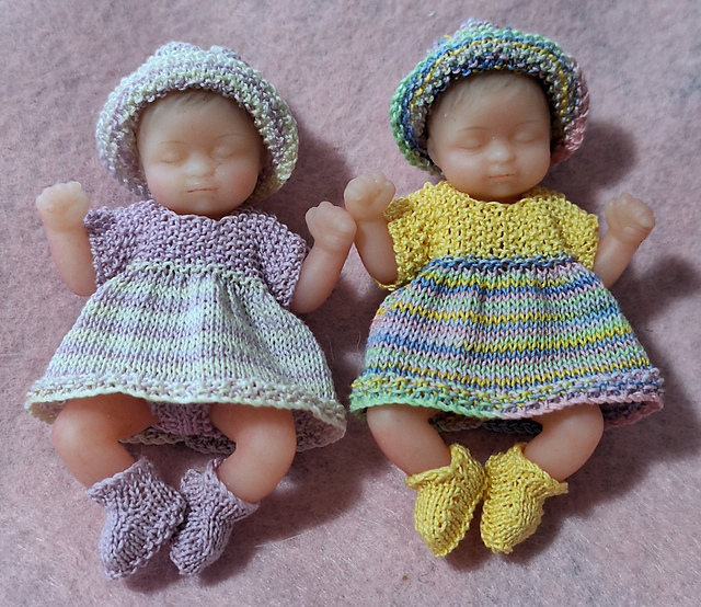 Ravelry: Amber - Zuru My Mini Baby pattern by Nicola Smith