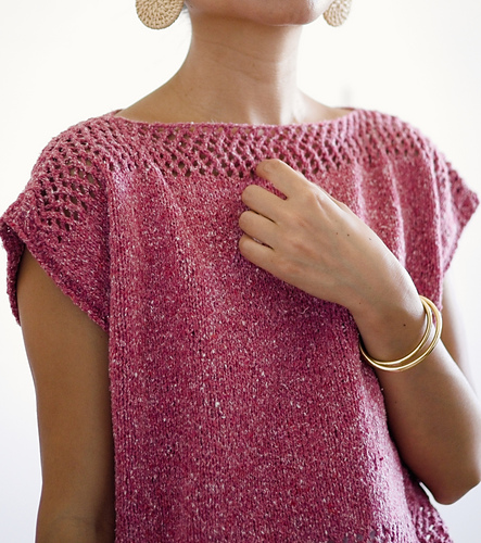 Ravelry: Peony Top pattern by Minimi Knit Design