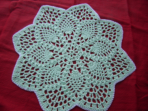 Ravelry: Petite Pineapple Doily pattern by Priscilla Hewitt