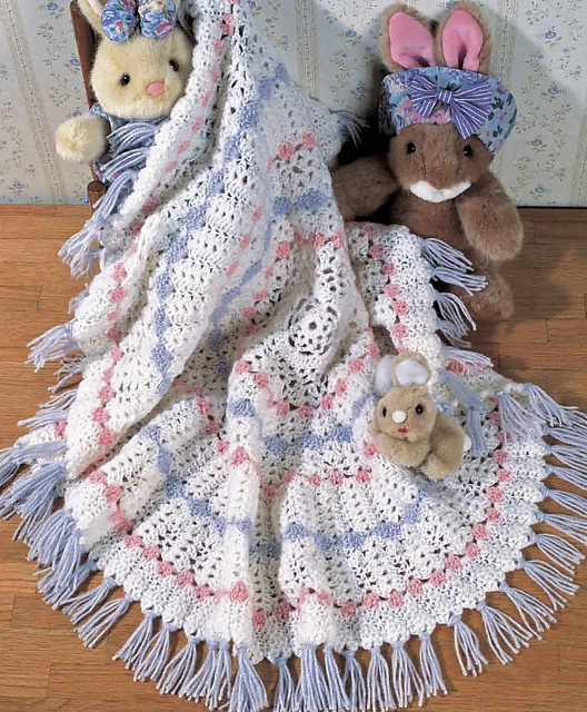 Ravelry: Shells in the Round Afghan pattern by Della Brenneise