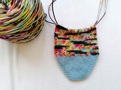 Ravelry: Rye Field pattern by Reneé Rockwood (NawniKnits)