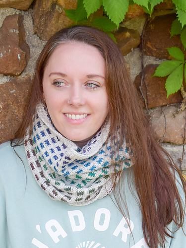 Ravelry: High-Rise Cowl pattern by Babs Ausherman