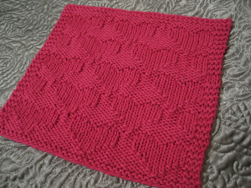 Ravelry: Valentine Heart Cloth pattern by Tricia Walter