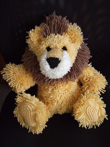 Ravelry: Leopold the Lion pattern by Angela Winger