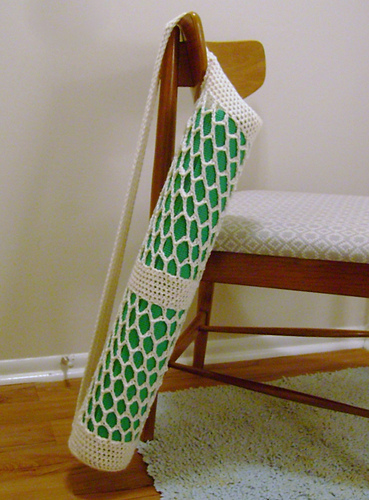 Ravelry: Yoga Mat Tote pattern by Claire A. Denny