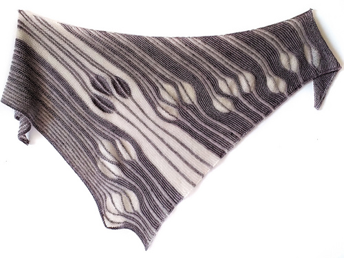 Ravelry: Floatini pattern by Cally Monster