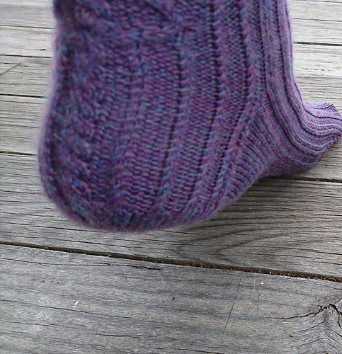 Ravelry: Pythonidae pattern by Tracey Lee