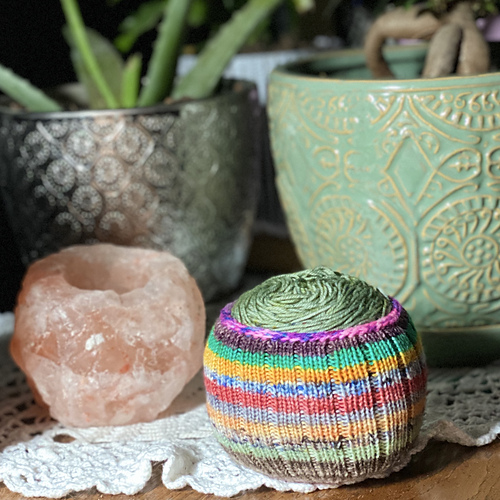 Ravelry: Yarn Cozy Lite (Knit) pattern by Knitty Natty