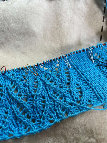 Ravelry: D19 summer top pattern by Vicky Moroz