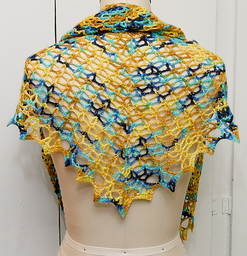 Ravelry: Color Me Crazy Shawl pattern by Rachy Newin