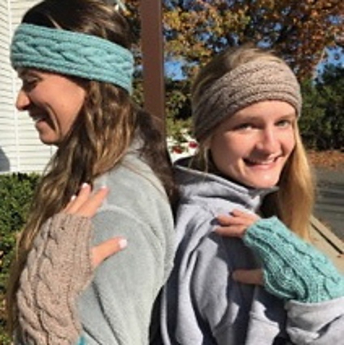 Ravelry: Holiday Cables Collection pattern by Michelle Kupfer