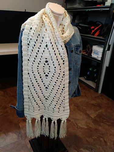 Ravelry: Dundarave Scarf pattern by Maria Bruni