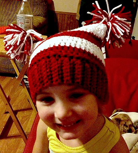 Ravelry: Spunky Pom Pom Hat pattern by Lisa Jelle