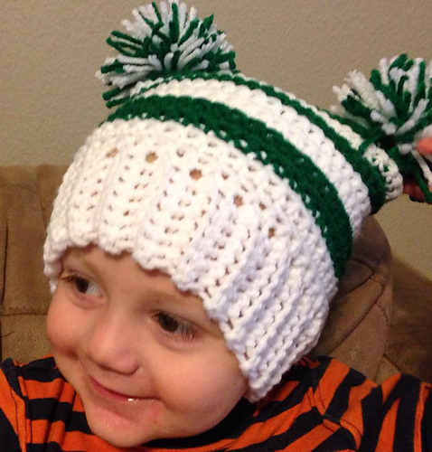 Ravelry: Spunky Pom Pom Hat pattern by Lisa Jelle