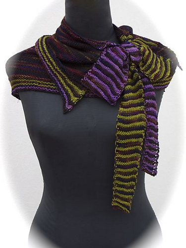 Ravelry: amorphic pattern by Rhona R.